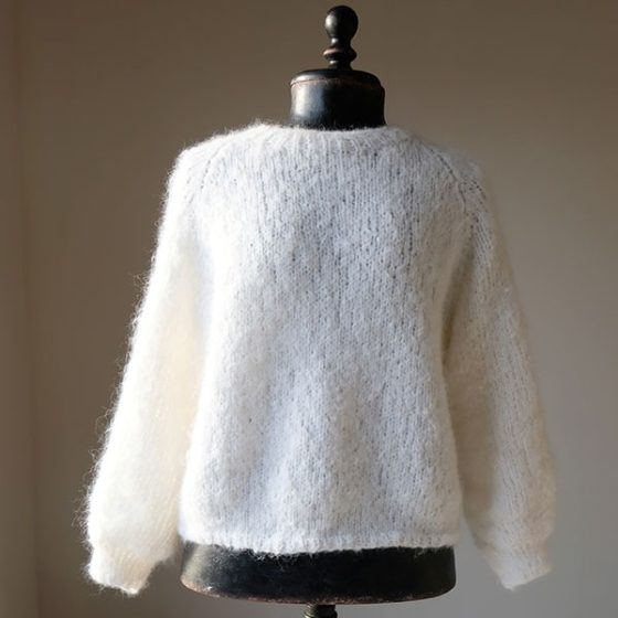 Stickad tröja dam - Mönster med garn - Stickad tröja